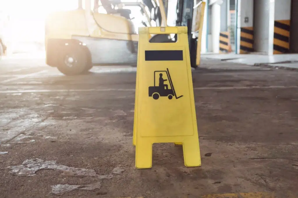 Forklift Pedestrian Safety in Practice | Home Depot Mexico